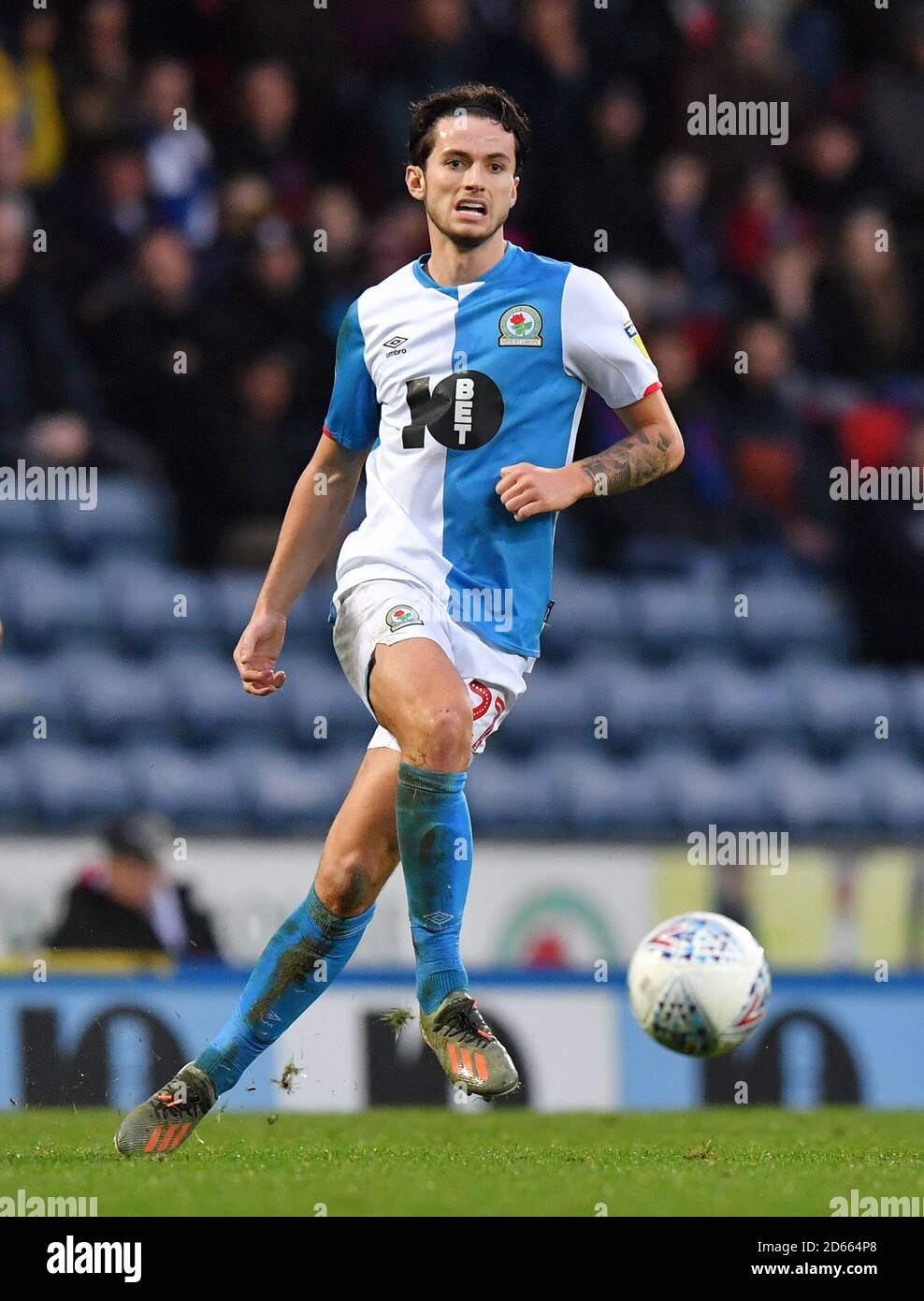 Blackburn Rovers' Lewis Travis Stock Photo - Alamy