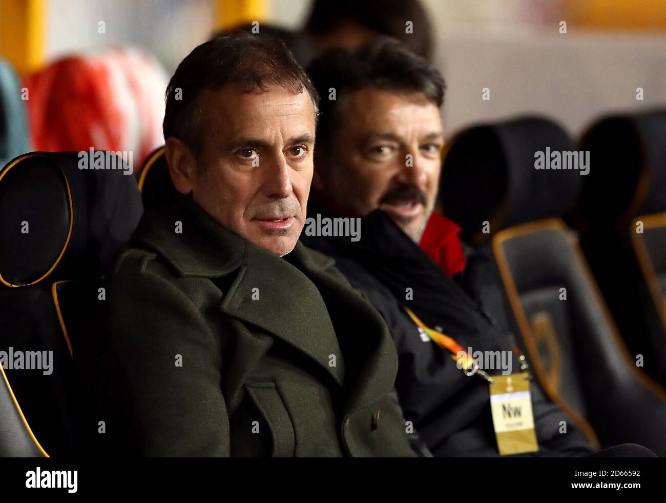 Besiktas manager Abdullah Avci (left Stock Photo - Alamy
