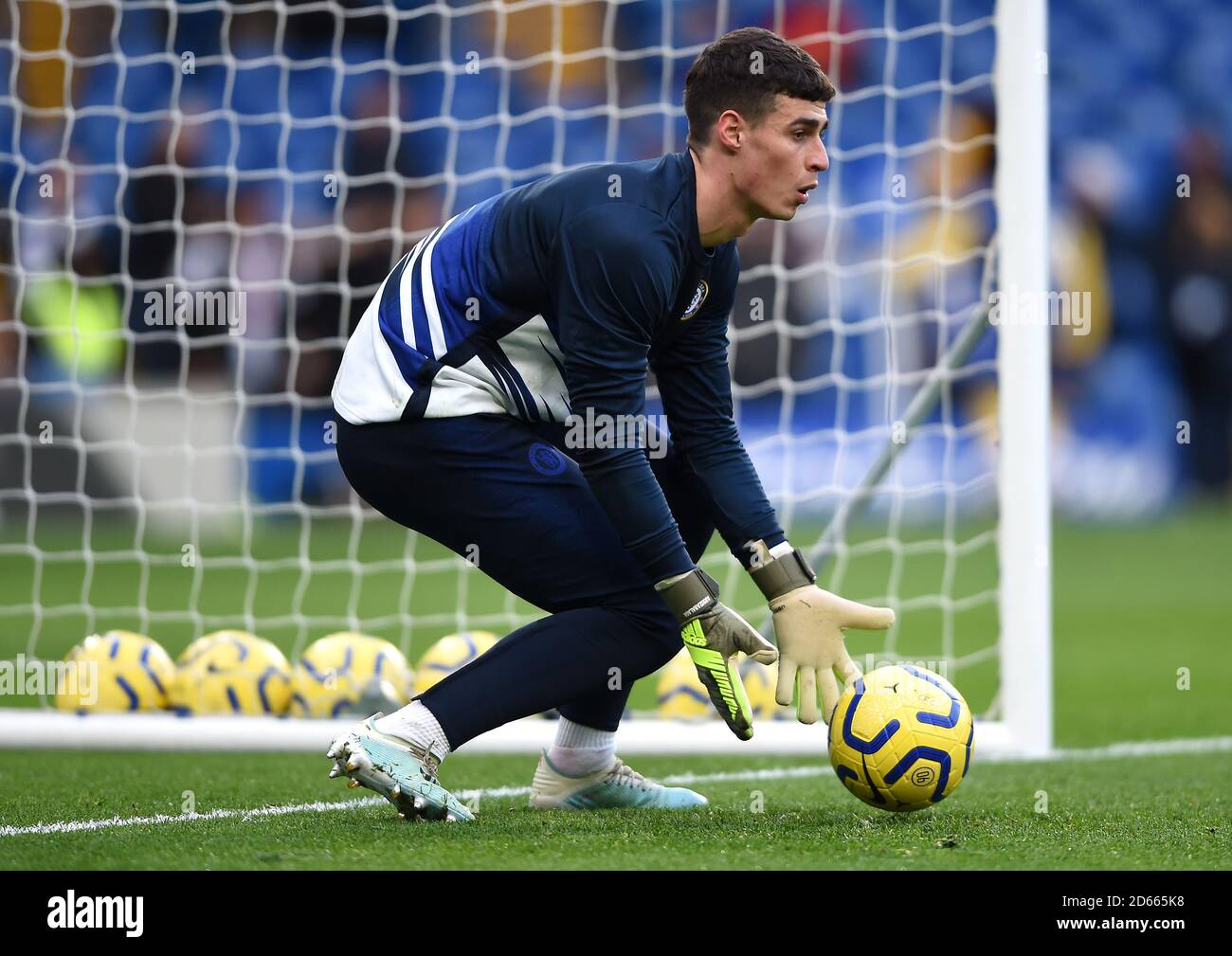 Chelsea goalkeeper Kepa Arrizabalaga warming up before the game Stock ...