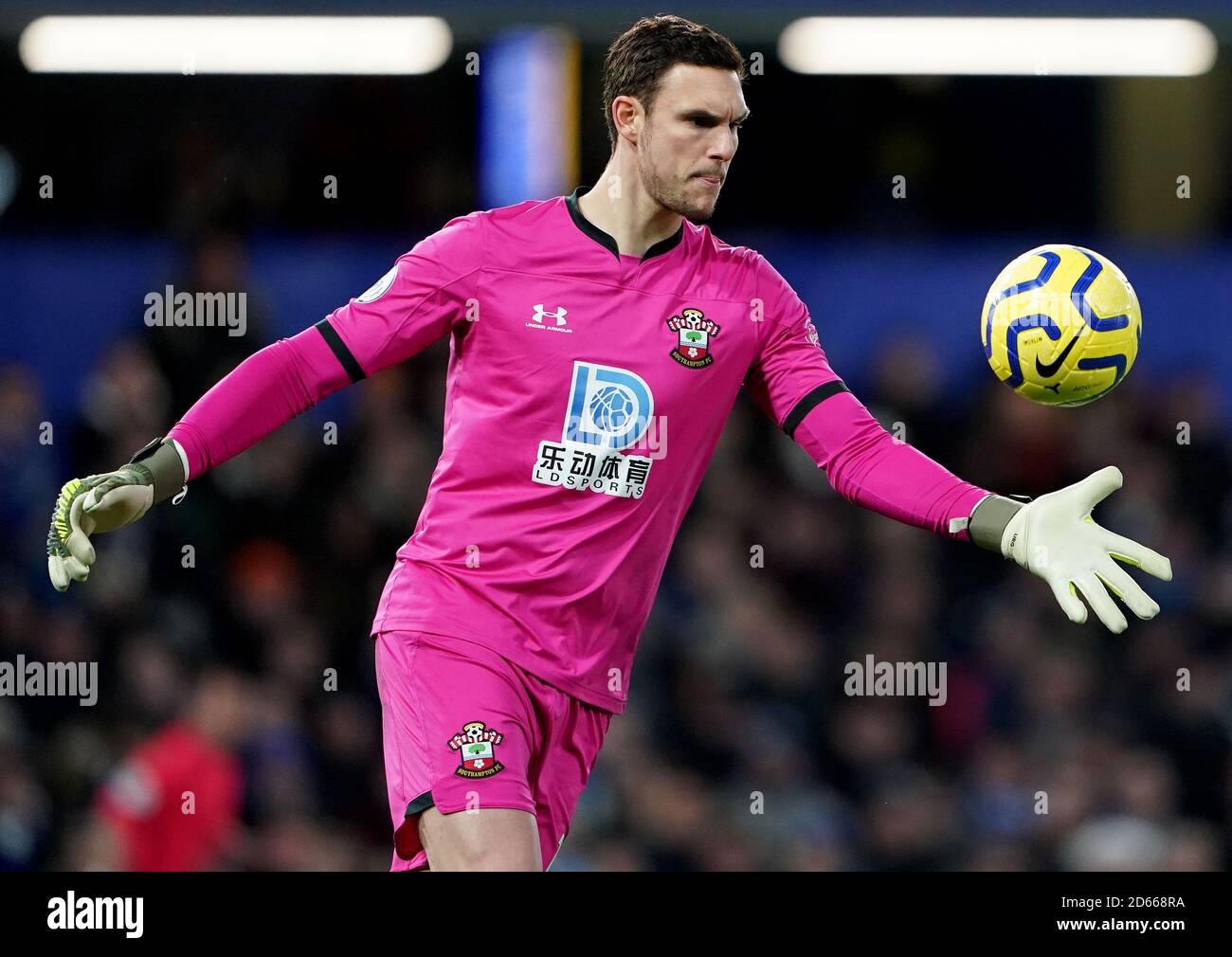 Southampton goalkeeper Alex McCarthy in action Stock Photo - Alamy
