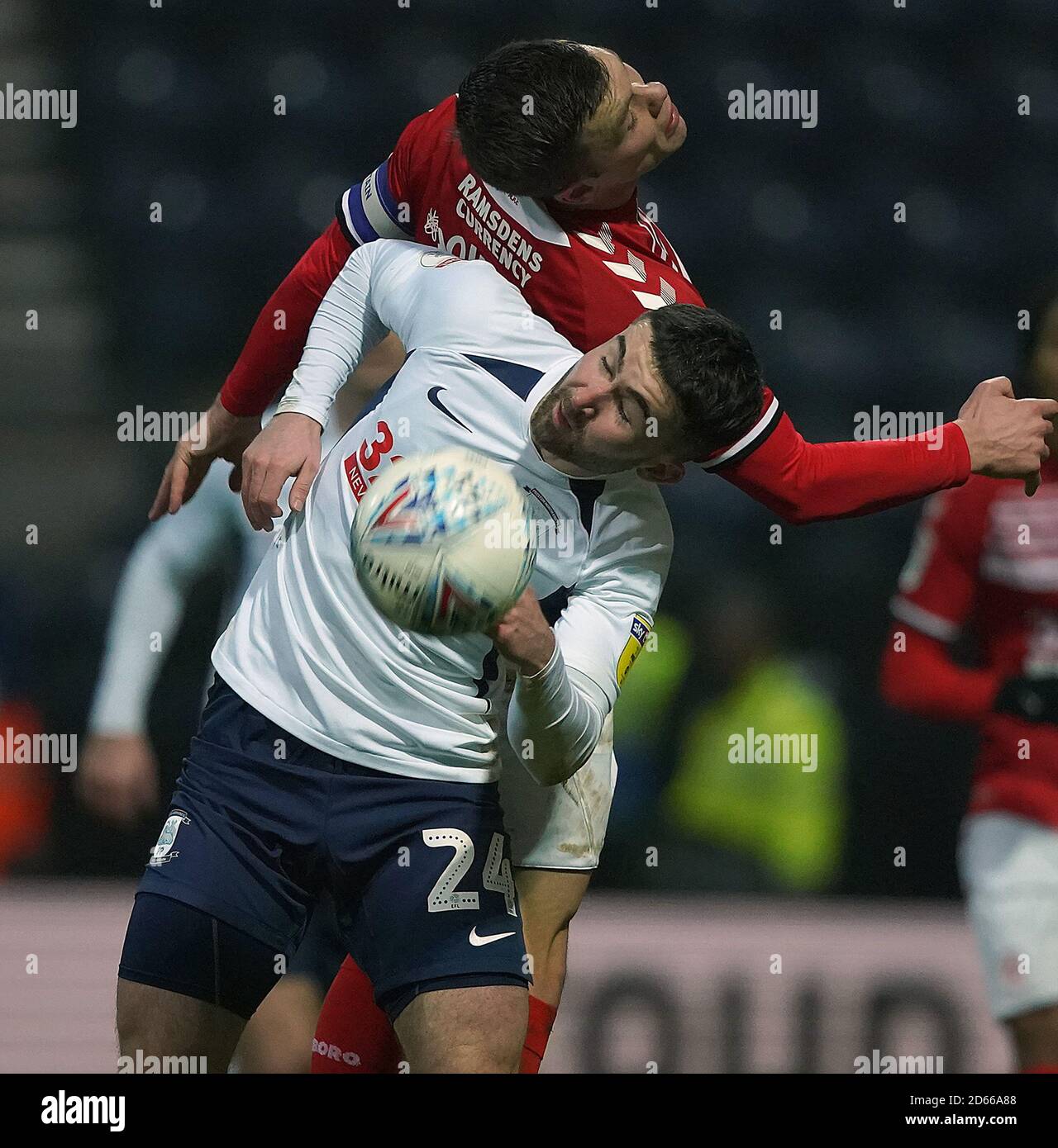 Middlesbrough's Jonny Howson against Preston North End's Sean Maguire ...