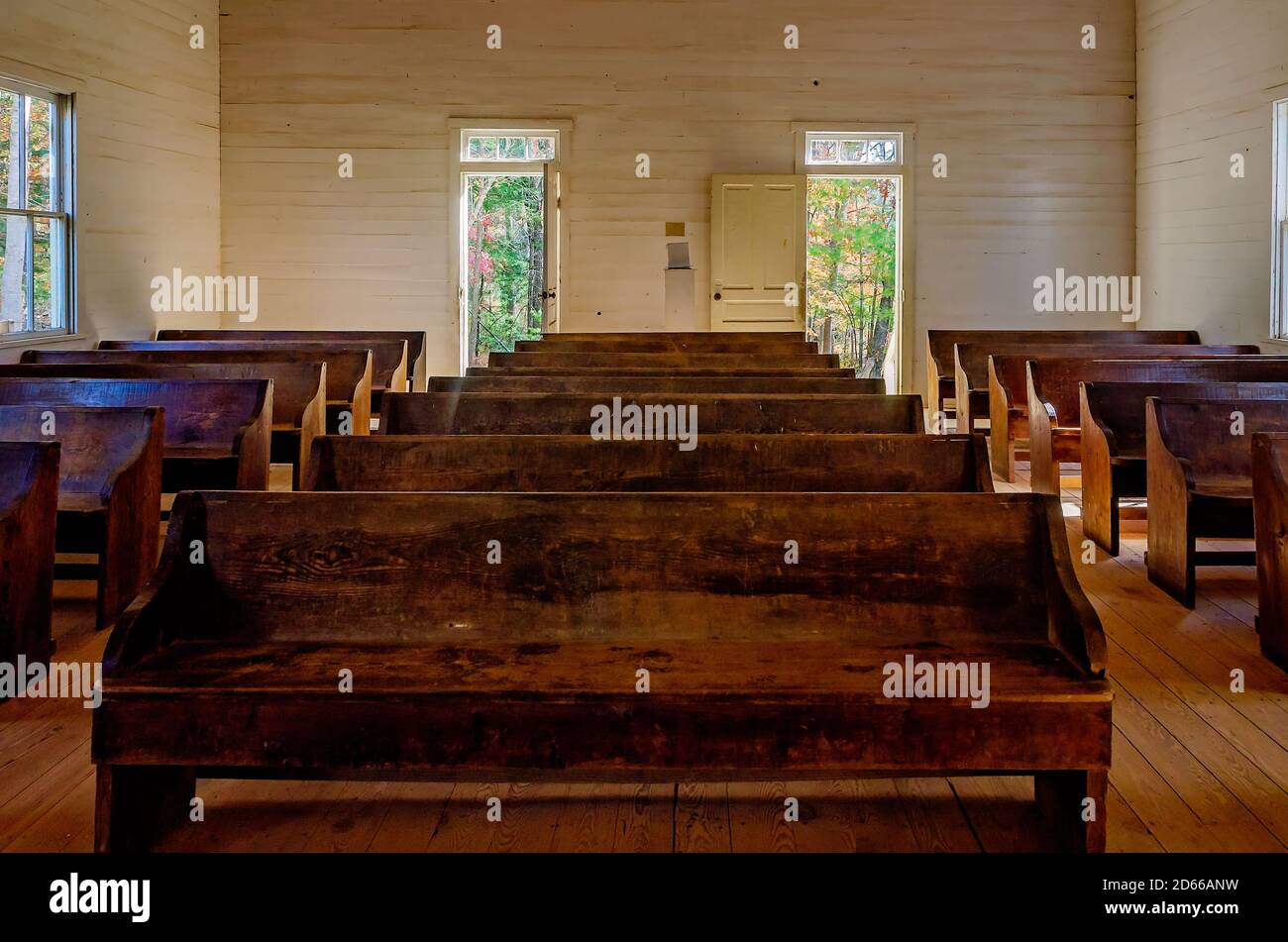 Interior methodist church hi-res stock photography and images - Alamy