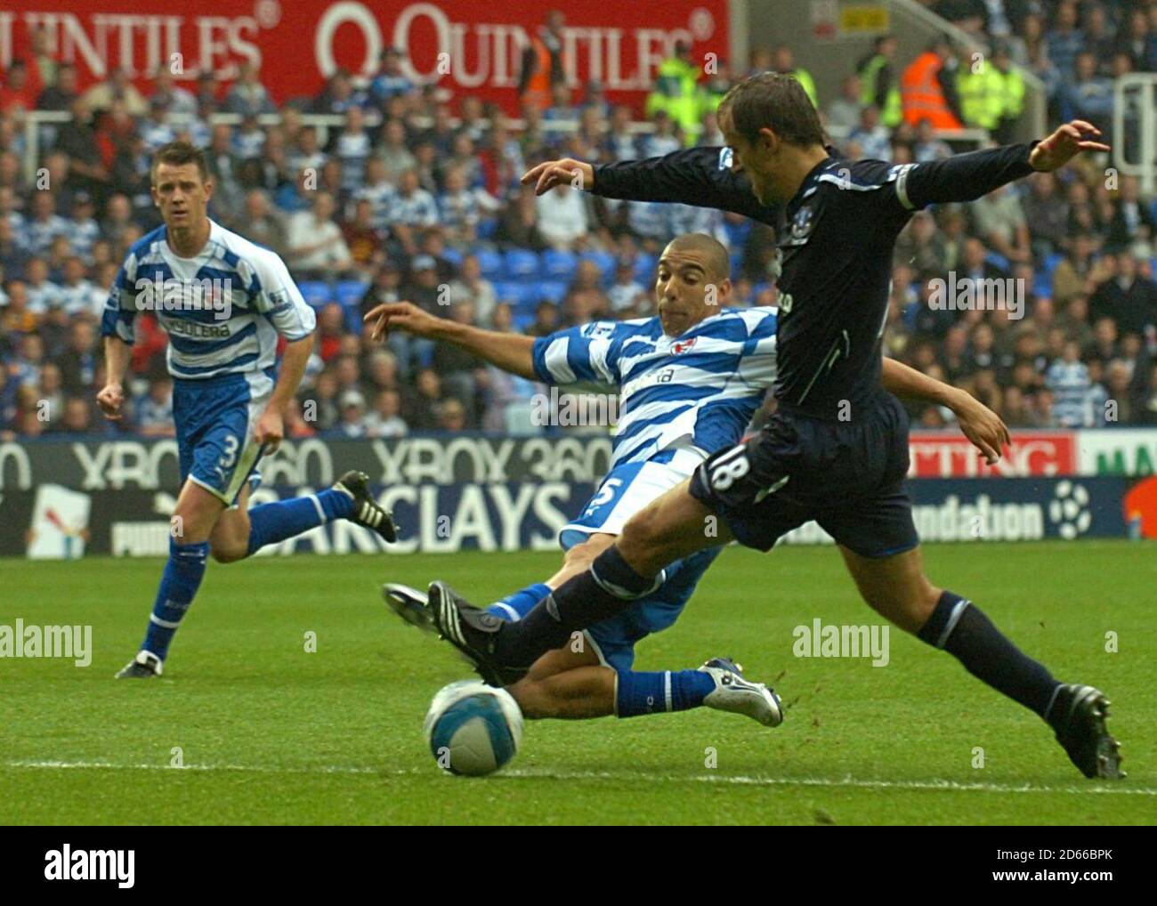 James harper reading hi-res stock photography and images - Alamy