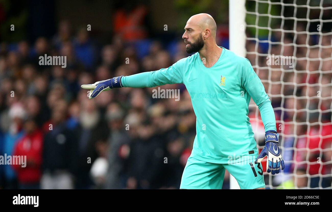 Chelsea goalkeeper Willy Caballero Stock Photo - Alamy