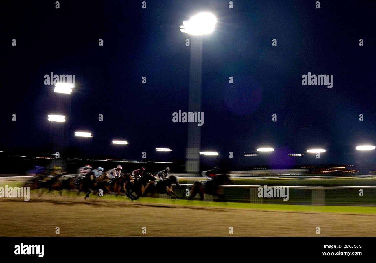 Horse racing wolverhampton racecourse hi-res stock photography and ...