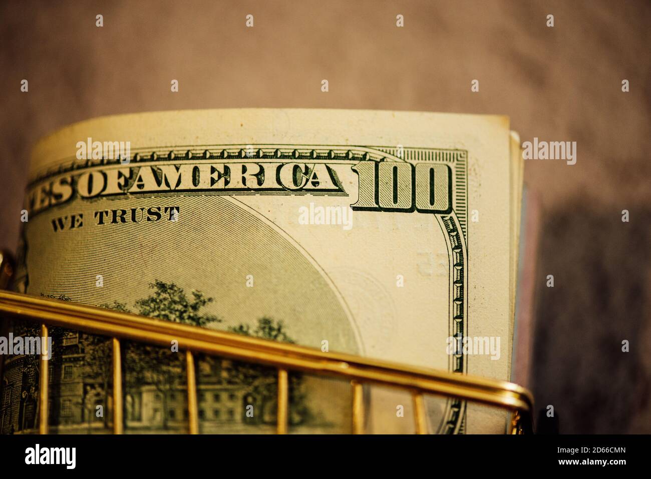 Financial concept, bank notes in the shopping cart Stock Photo - Alamy