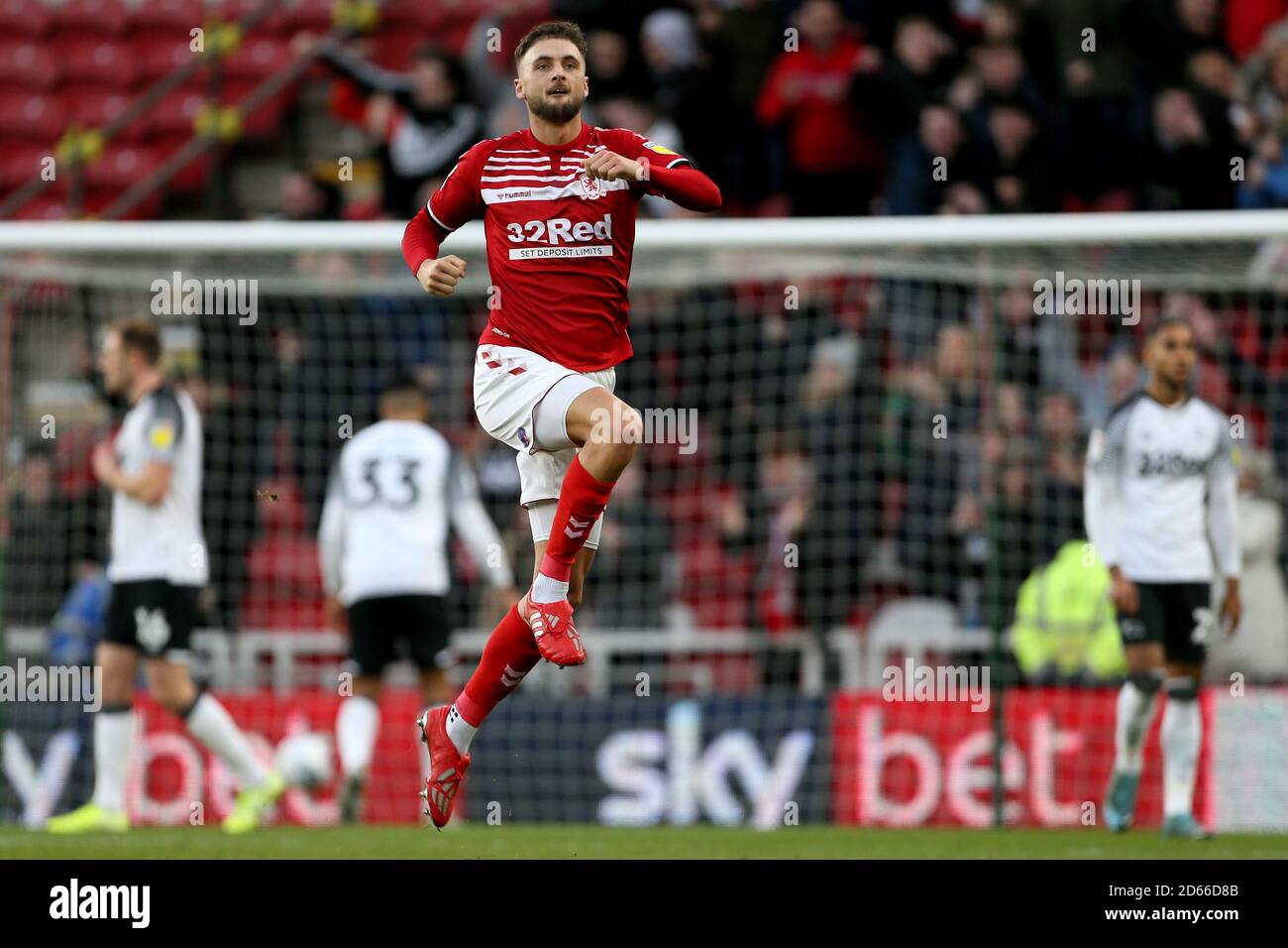 Middlesbroughs lewis wing celebrates scoring hi-res stock photography ...
