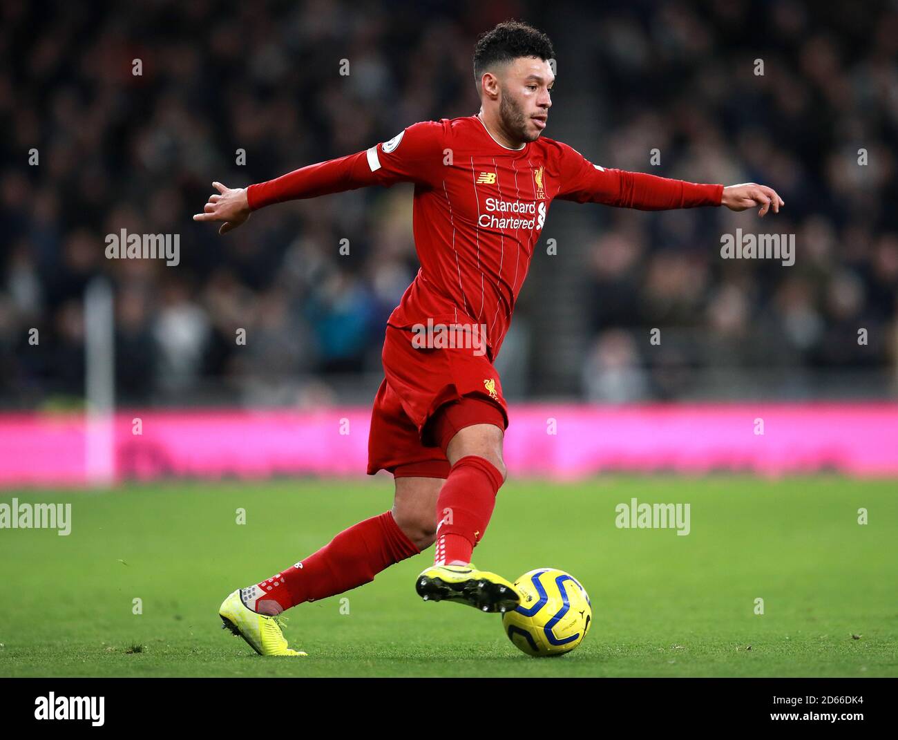 Liverpools alex oxlade chamberlain hi-res stock photography and images ...