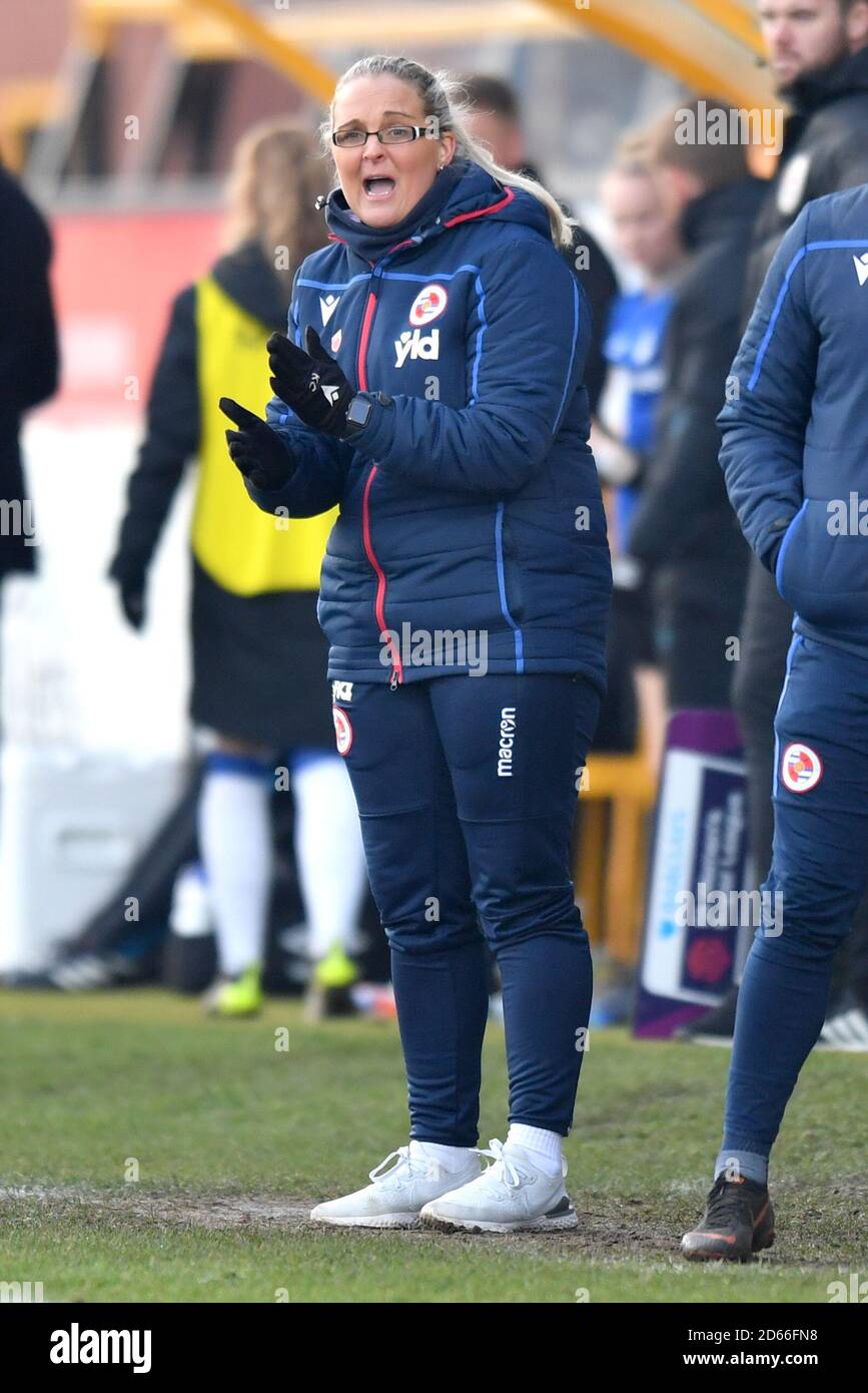 Reading's manager Kelly Chambers reacts on the touchline Stock Photo ...