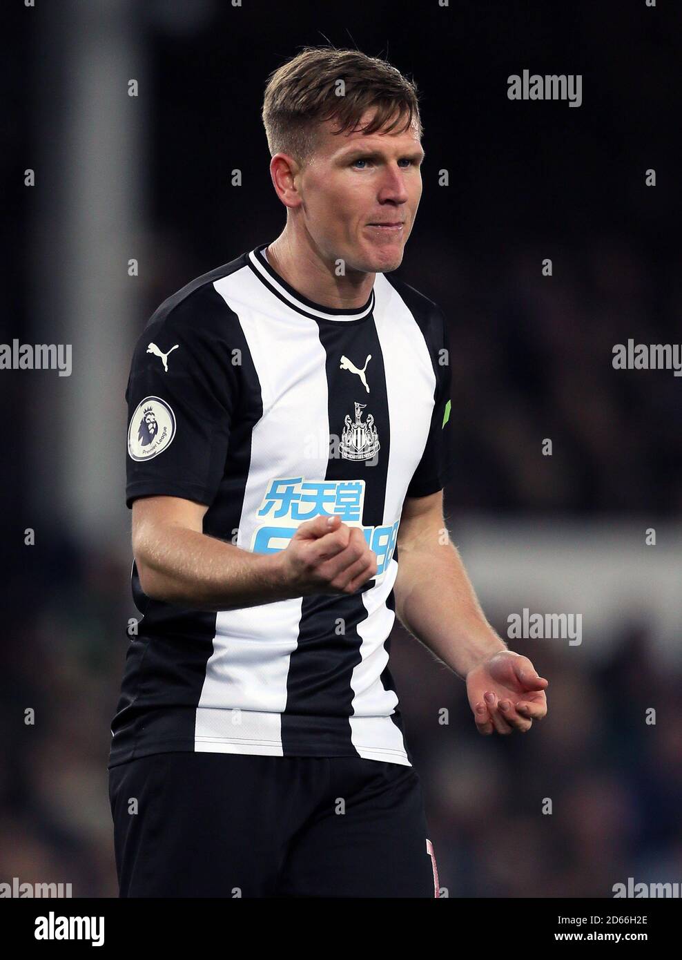 Newcastle United's Matt Ritchie Stock Photo - Alamy