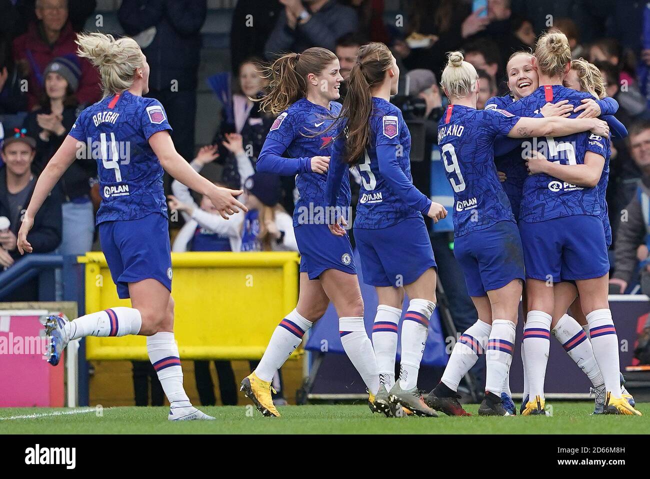 Chelsea's Sophie Ingle celebrates scoring her side's third goal Stock ...
