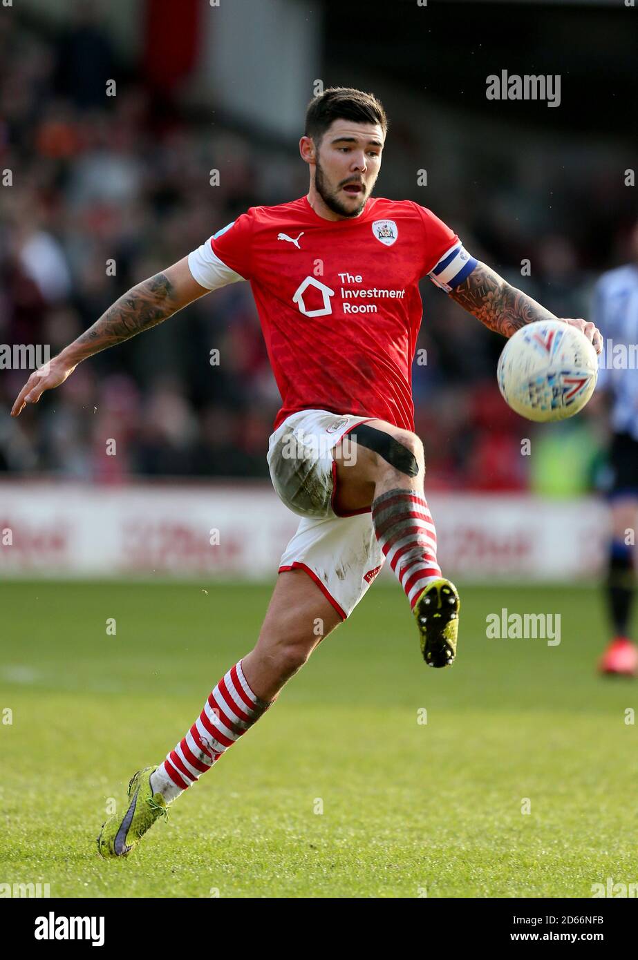 Barnsley's Conor Chaplin Stock Photo - Alamy
