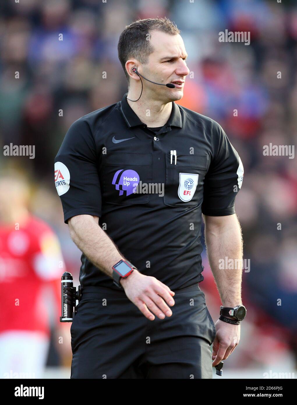 Referee Tim Robinson Stock Photo - Alamy