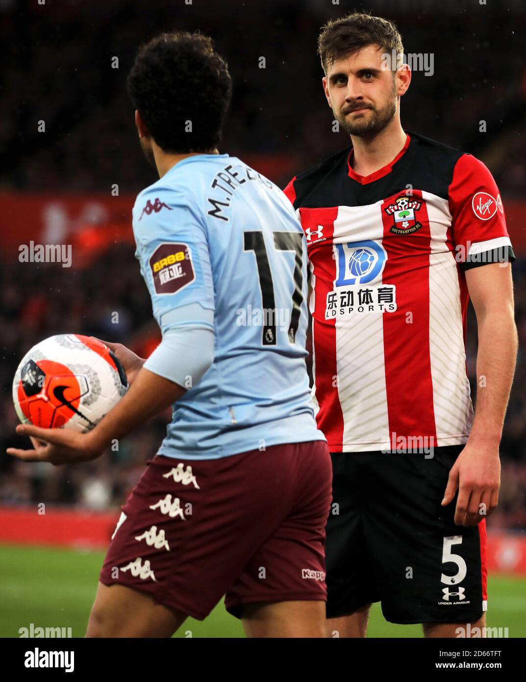 Southampton FC's Jack Stephens (right Stock Photo - Alamy
