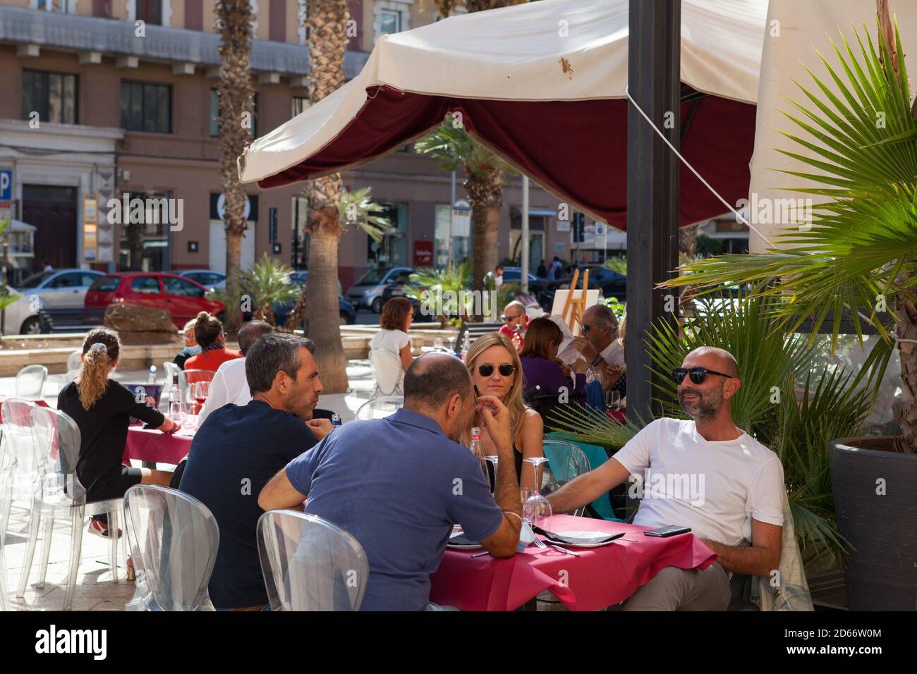 cafe & restaurant in Bari, Italy Stock Photo - Alamy