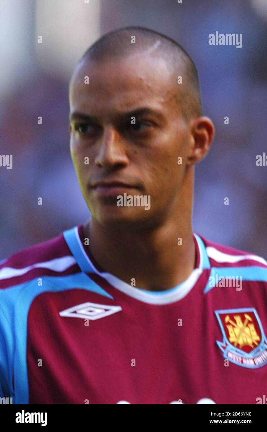 Bobby zamora football hi-res stock photography and images - Alamy