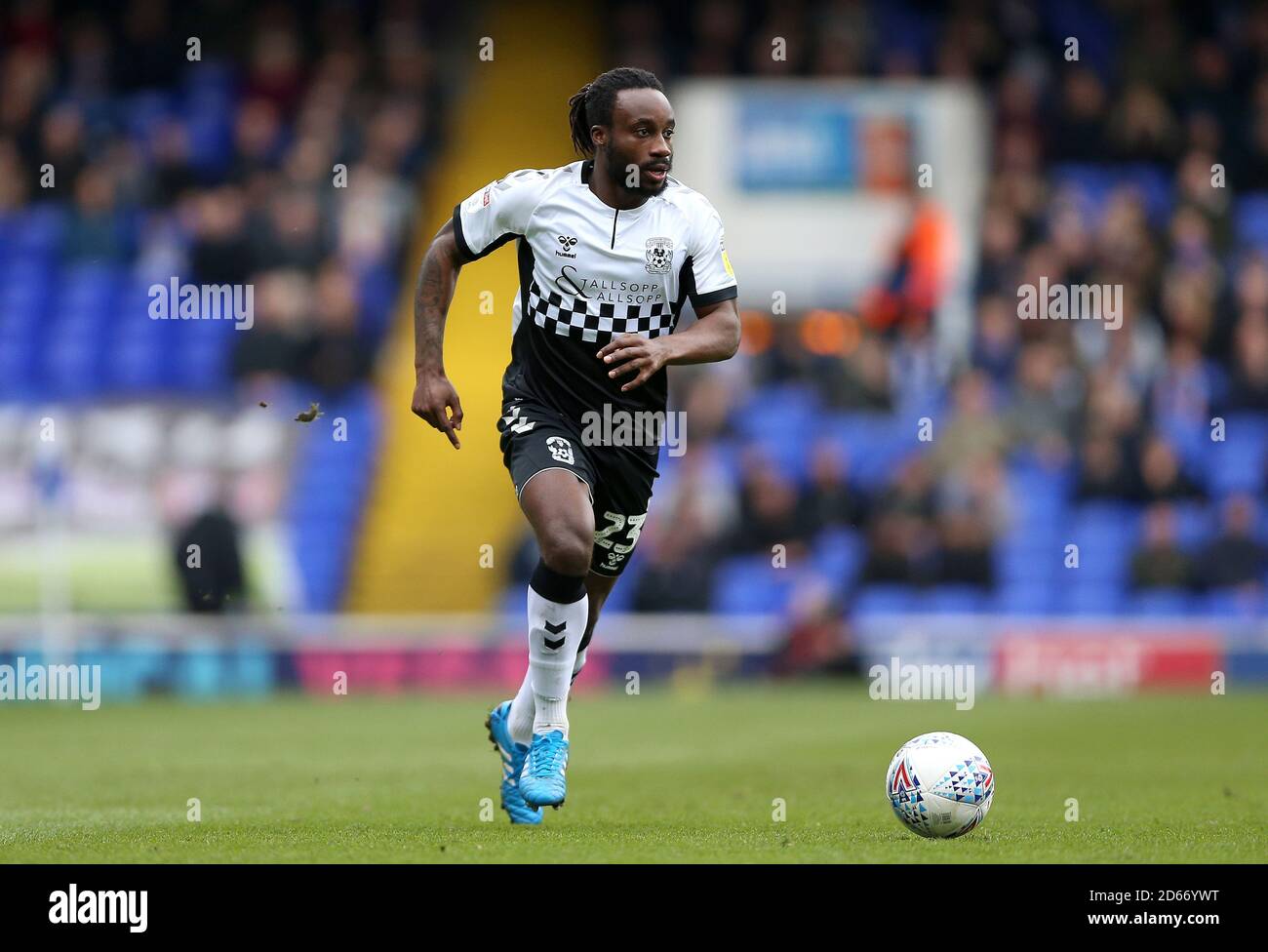 Coventry City's Fankaty Dabo Stock Photo - Alamy