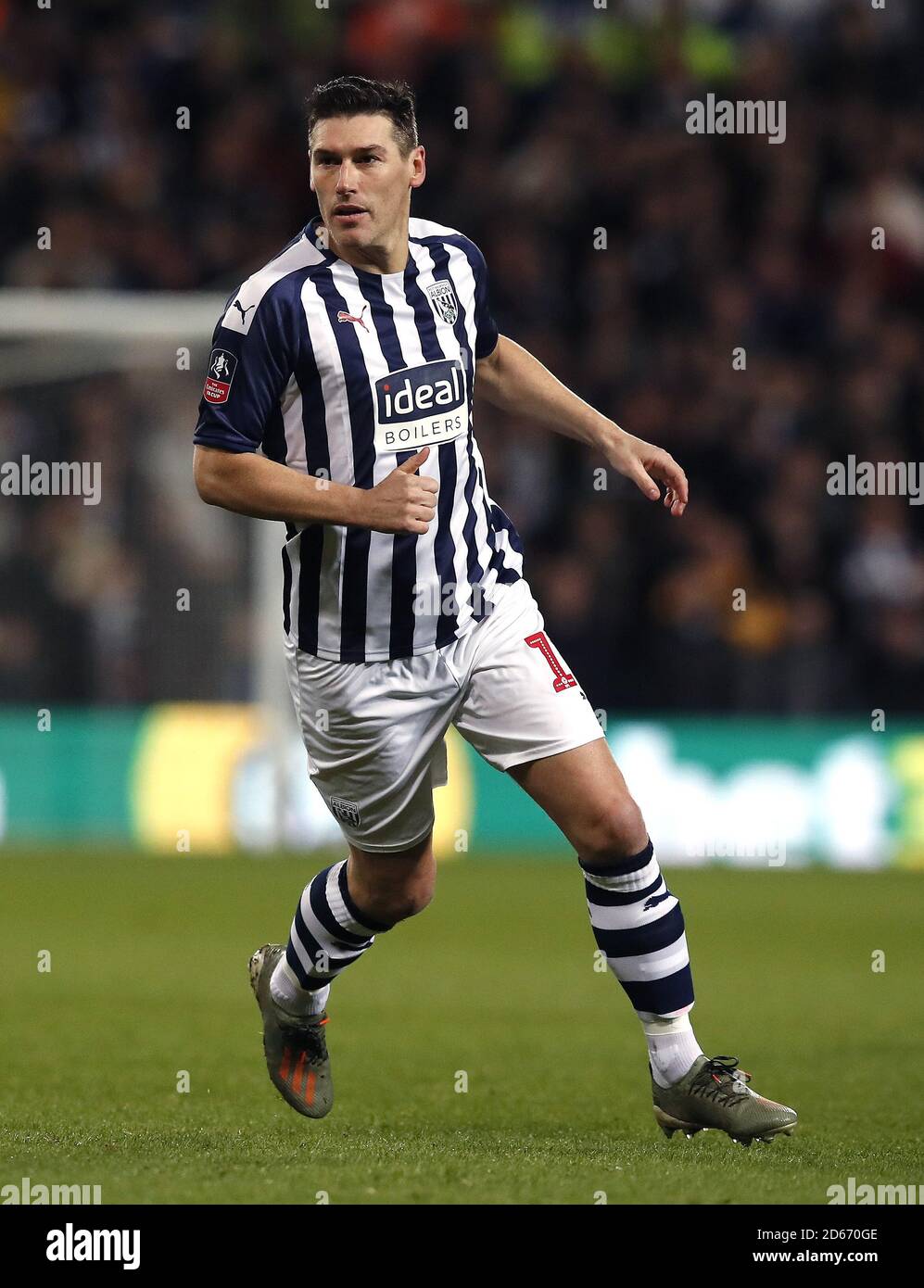 Gareth barry hi-res stock photography and images - Alamy