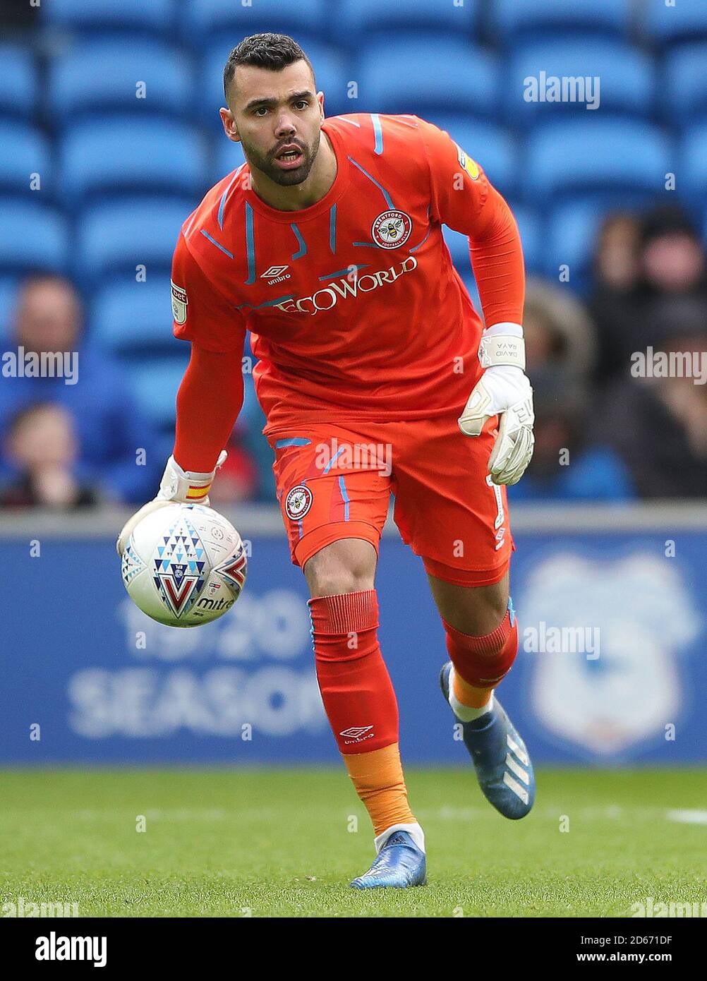 Brentford goalkeeper David Raya Martin Stock Photo - Alamy