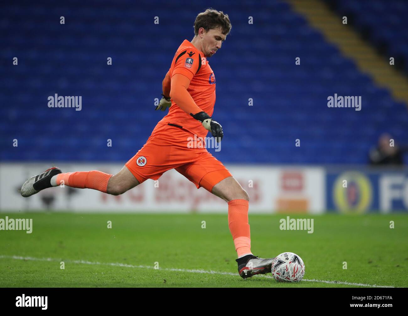 Reading goalkeeper Sam Walker Stock Photo - Alamy