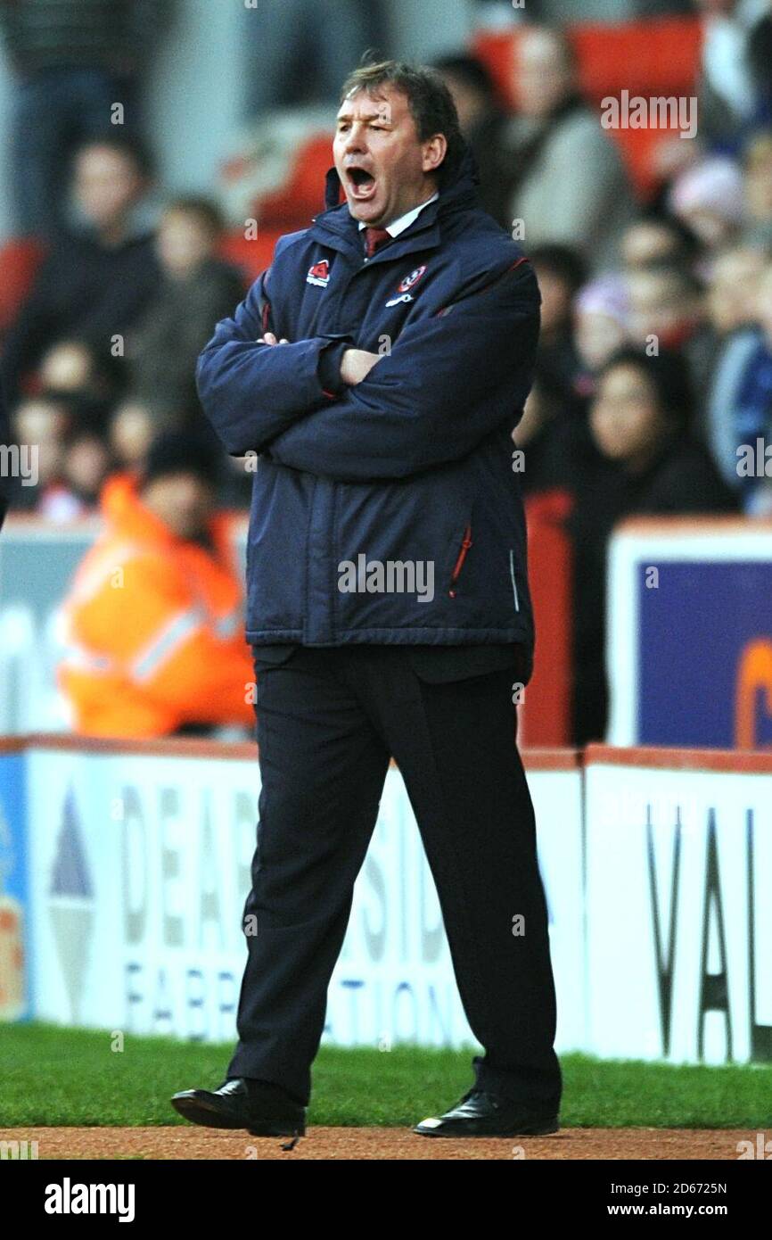 Sheffield United manager Bryan Robson Stock Photo - Alamy