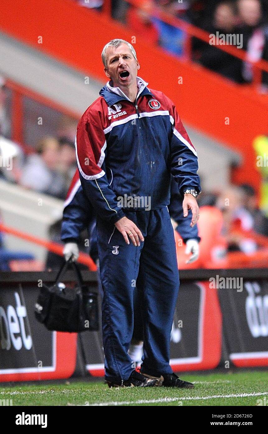 Charlton manager alan pardew hi-res stock photography and images - Alamy Charlton manager alan pardew hi-res stock photography and images - Alamy