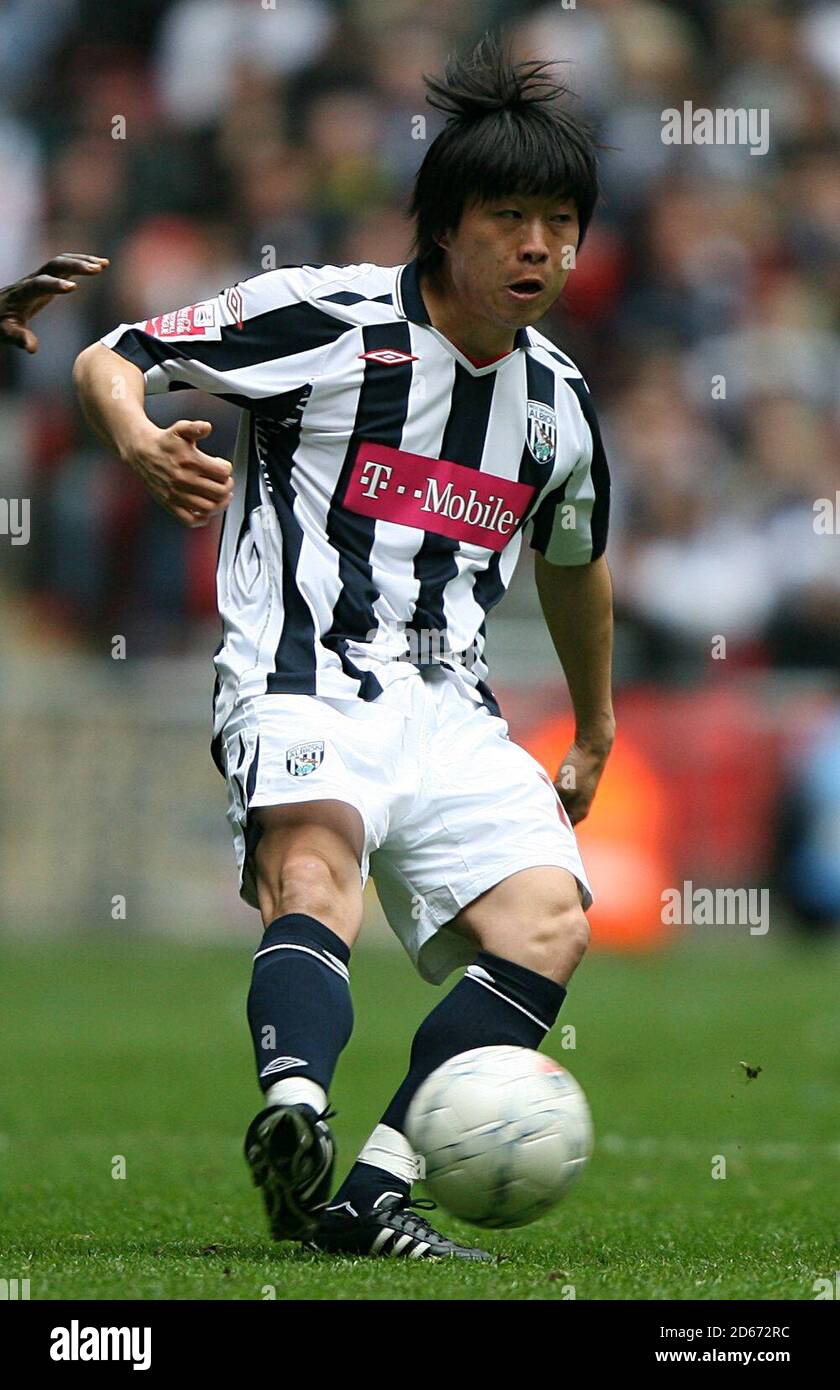 Do-heon Kim, West Bromwich Albion Stock Photo - Alamy