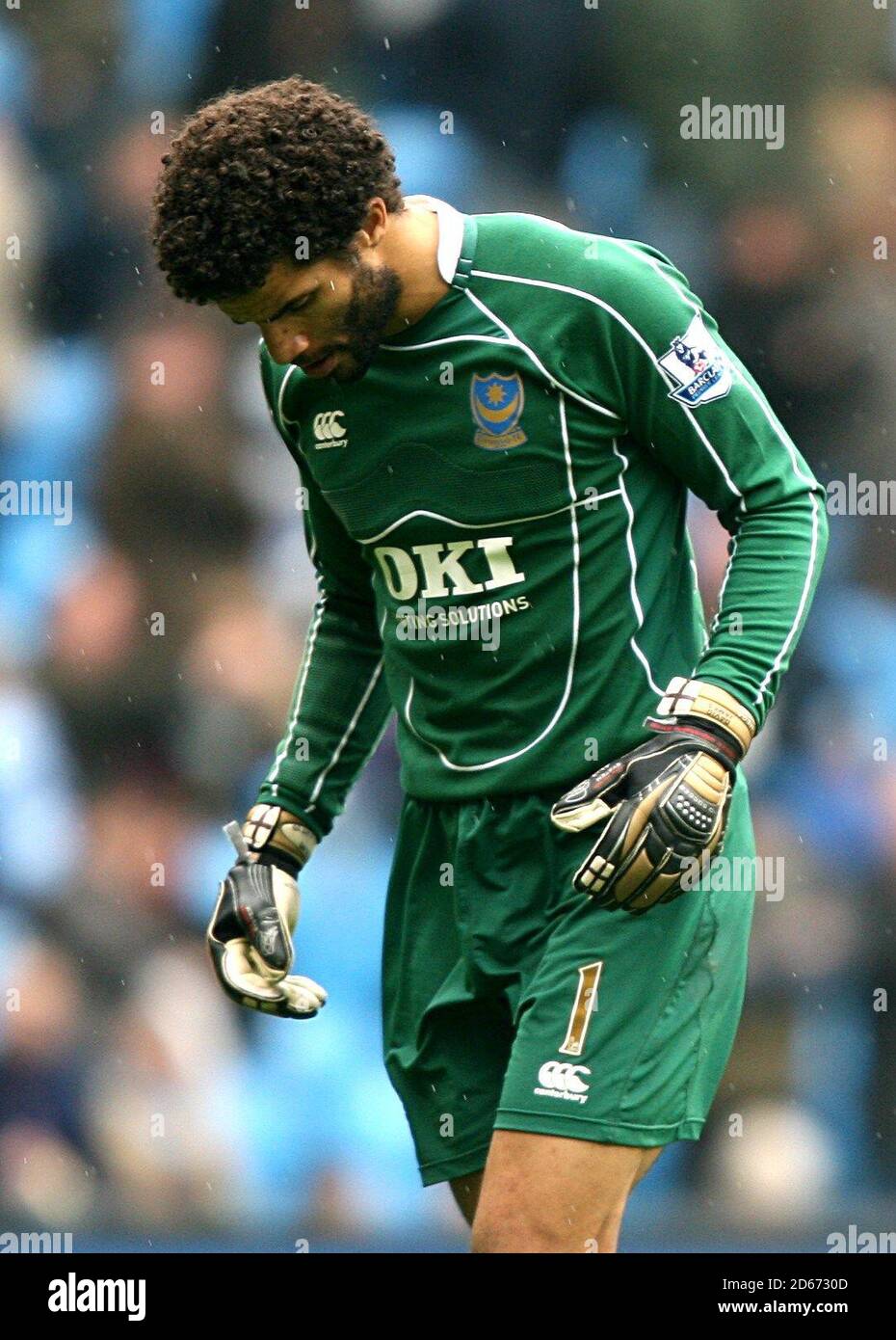 Goalkeeper david james hi-res stock photography and images - Alamy