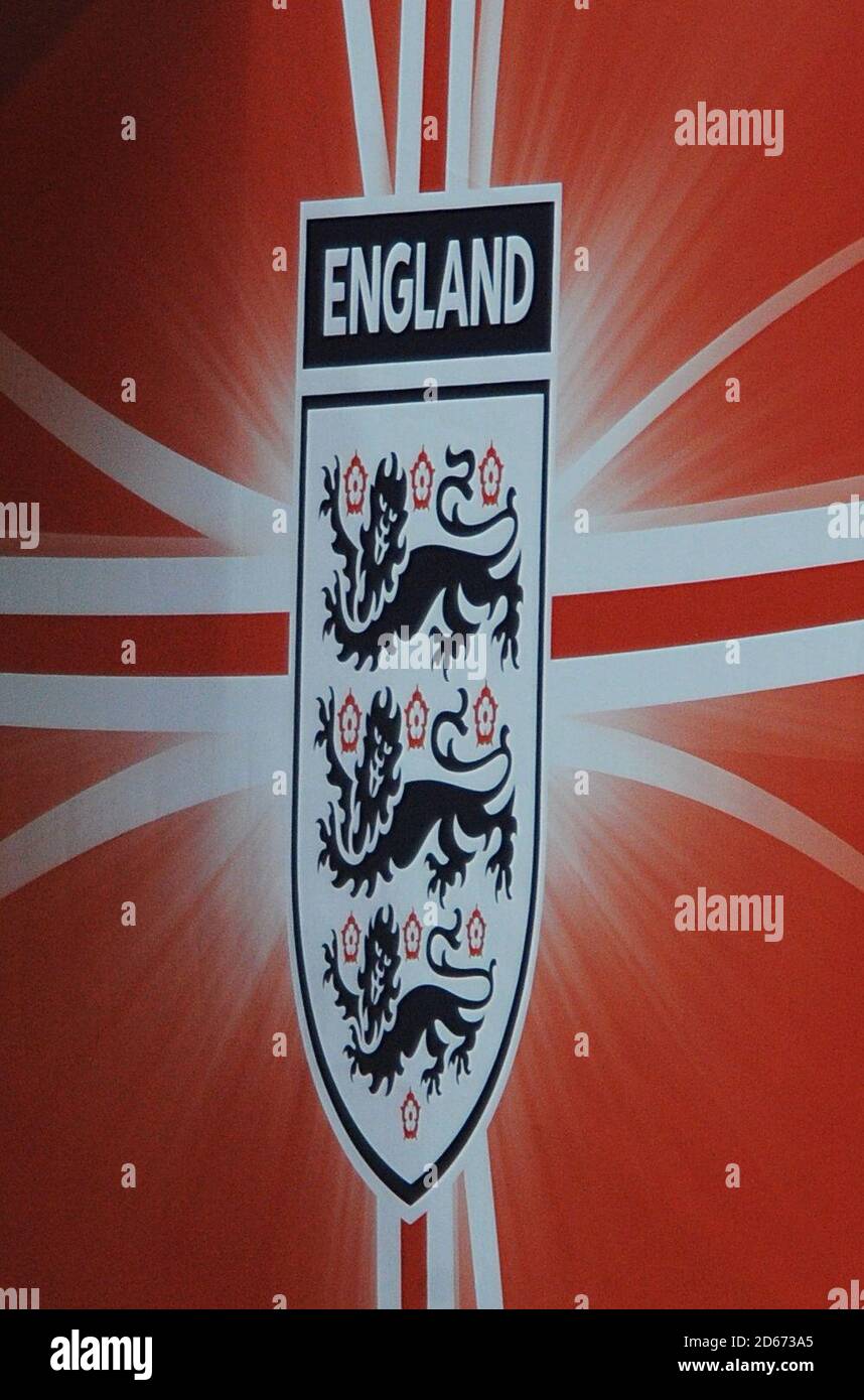 England badge hi-res stock photography and images - Alamy