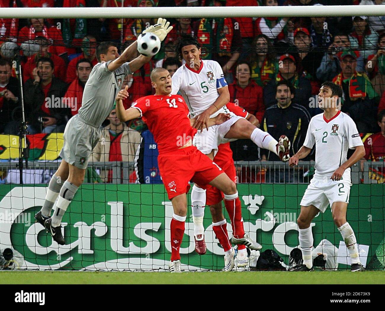 Portugal goalkeeper ricardo hi-res stock photography and images - Alamy