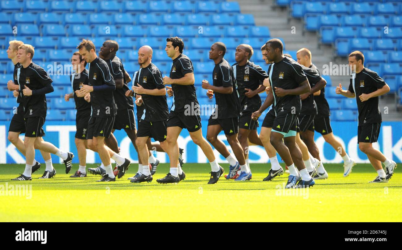 Manchester city training hi-res stock photography and images - Alamy