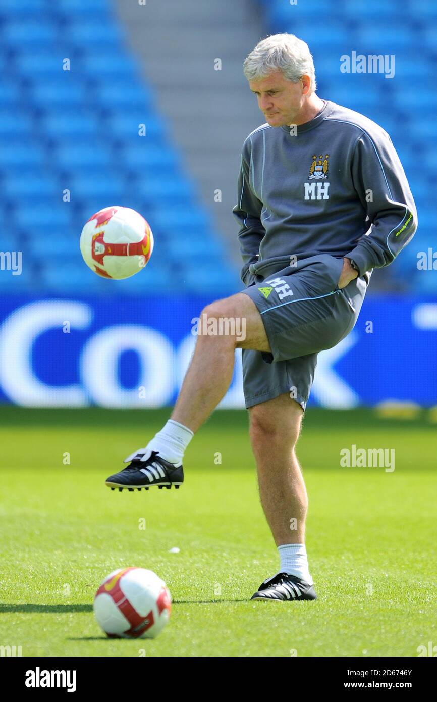 Mark hughes hi-res stock photography and images - Alamy