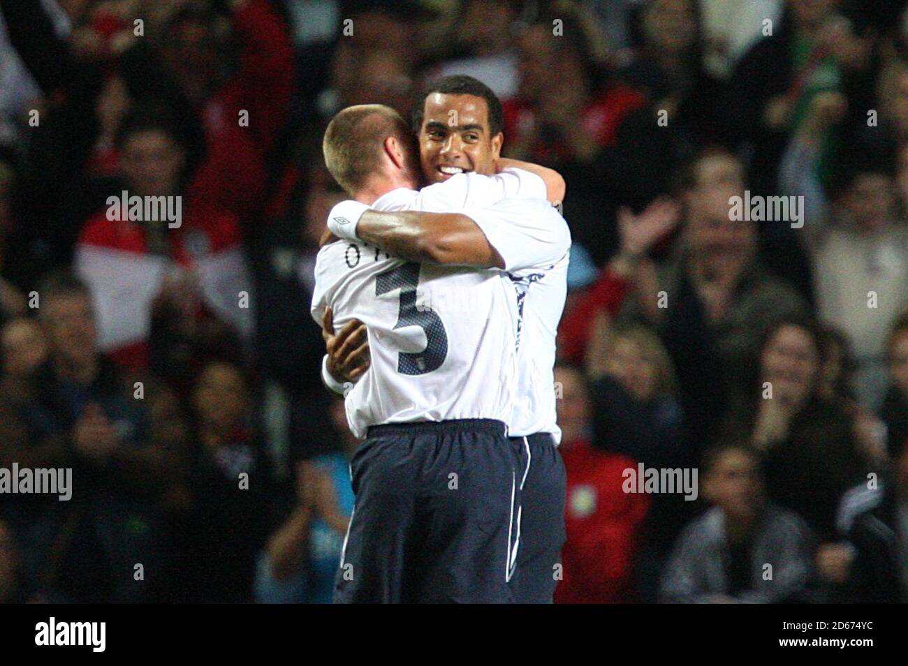 Englands tom huddlestone hi-res stock photography and images - Alamy