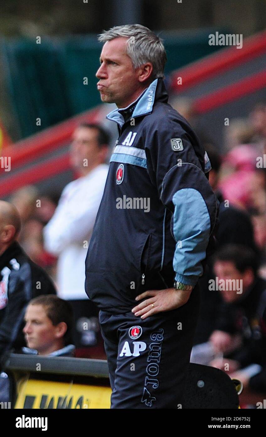 Charlton manager alan pardew hi-res stock photography and images - Alamy Charlton manager alan pardew hi-res stock photography and images - Alamy