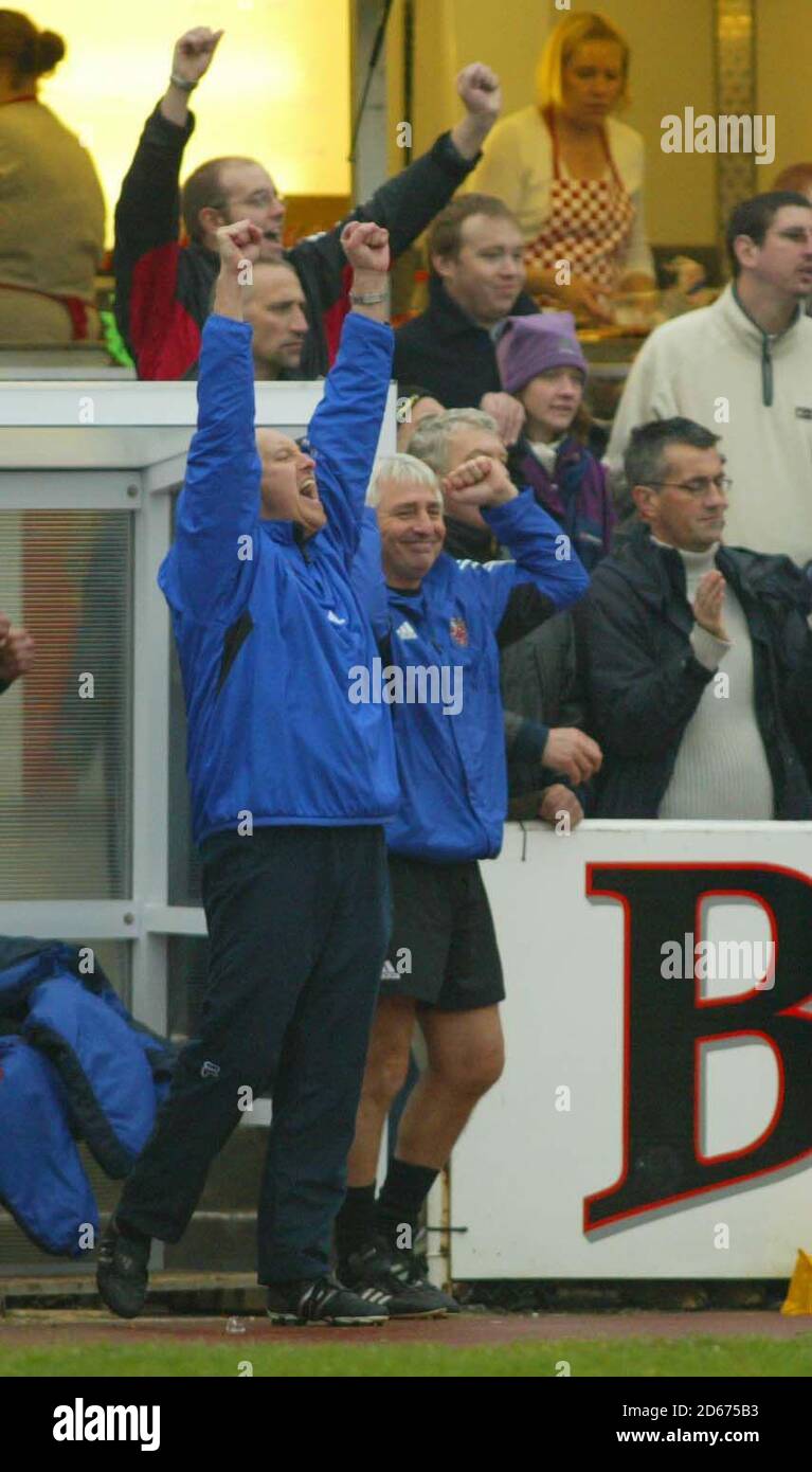 Darlington manager hi-res stock photography and images - Alamy