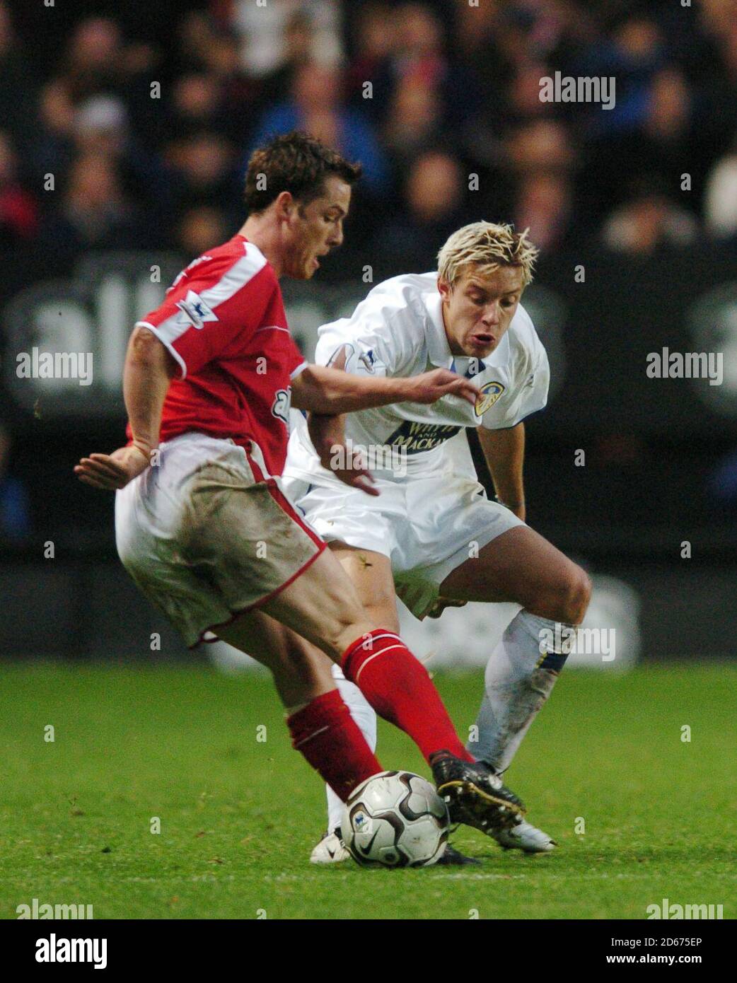 Charlton Athletic's Scott Parker and Leeds United's Alan Smith Stock ...