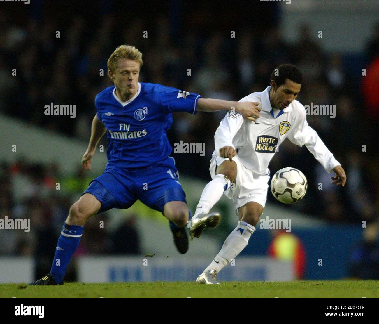 Leeds United's Jermaine Pennant and Chelsea's Damien Duff Stock Photo ...