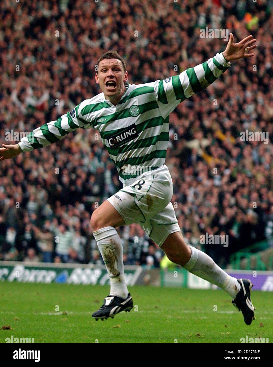 Celtic's Alan Thompson celebrates the first goal Stock Photo - Alamy