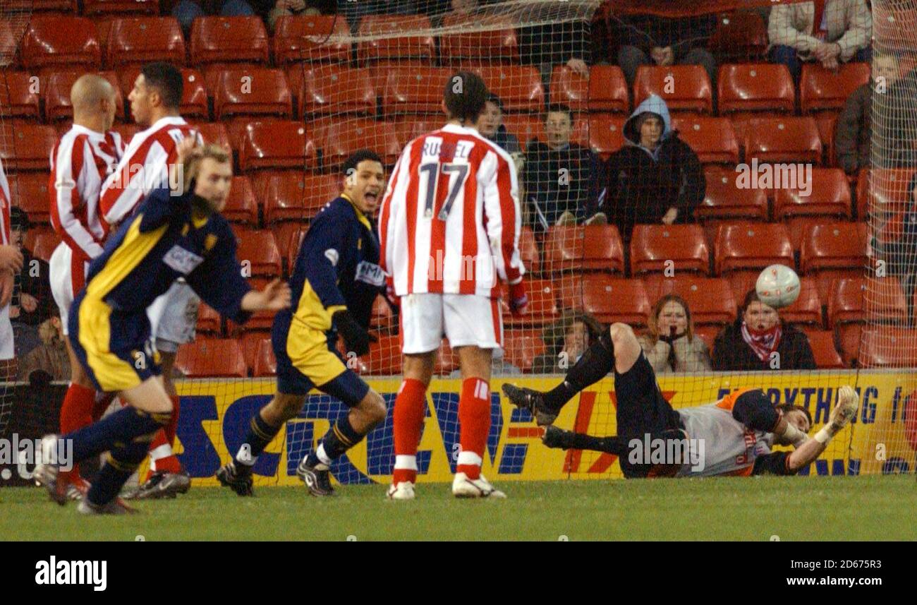 Adam nowland hi-res stock photography and images - Alamy