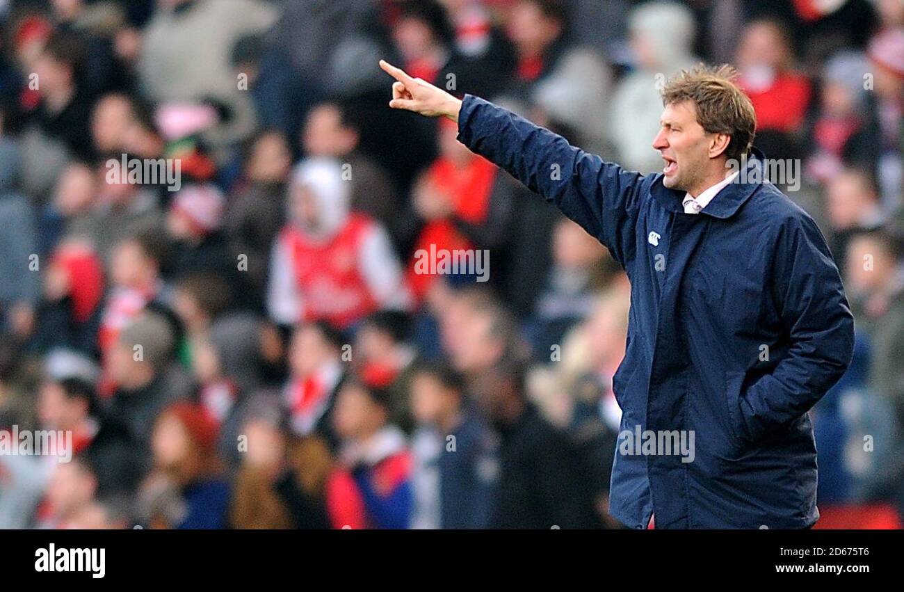 Portsmouth manager Tony Adams Stock Photo - Alamy