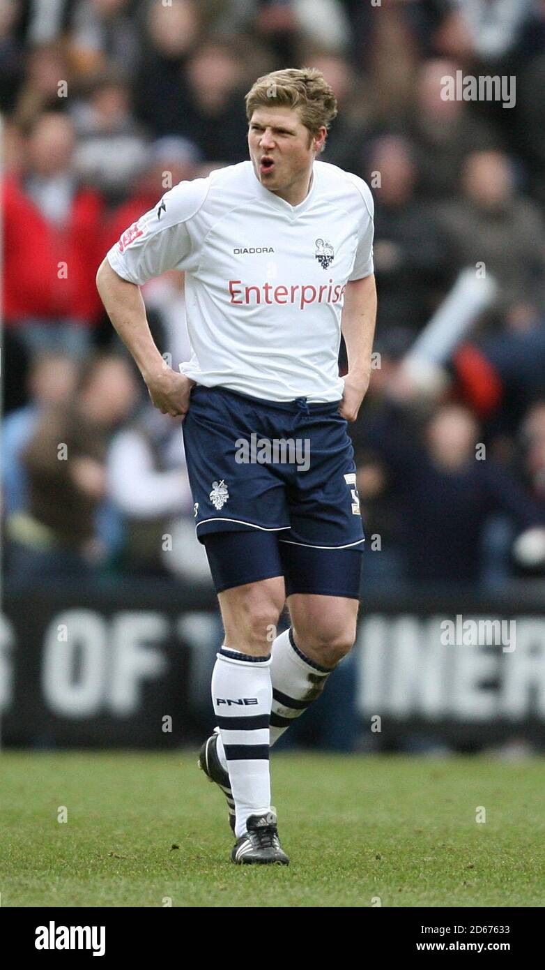 Neil mellor hi-res stock photography and images - Alamy