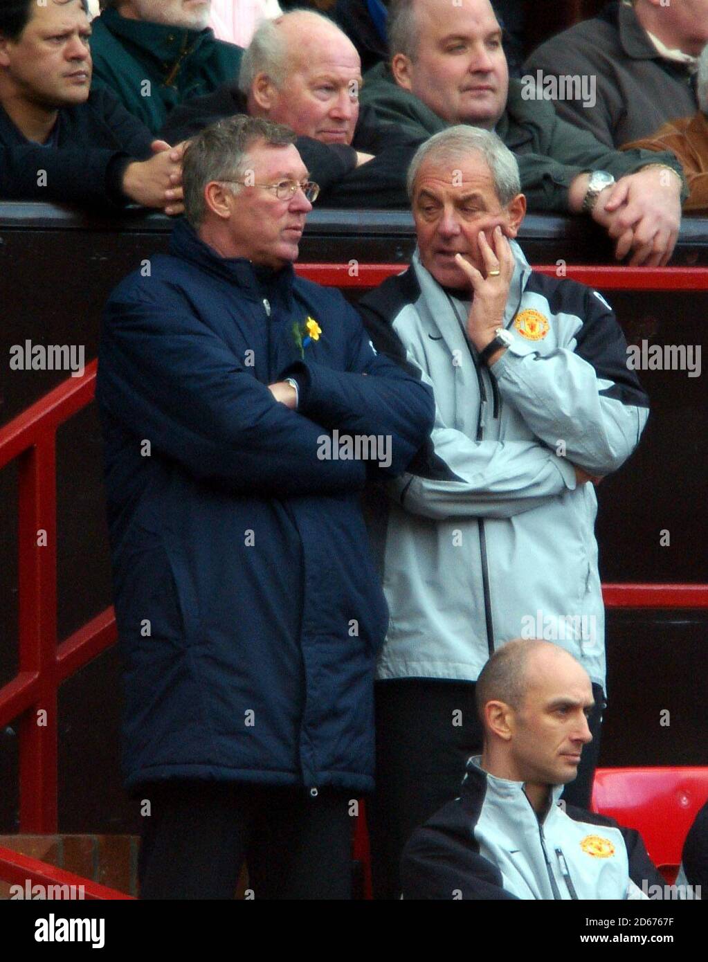 Manchester uniteds alex ferguson assistant hi-res stock photography and ...