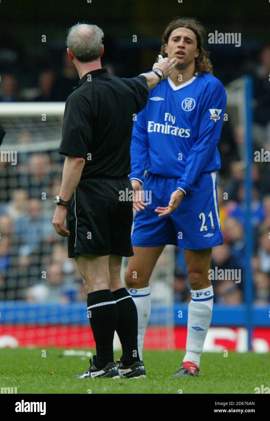 Referee neale barry hi-res stock photography and images - Alamy