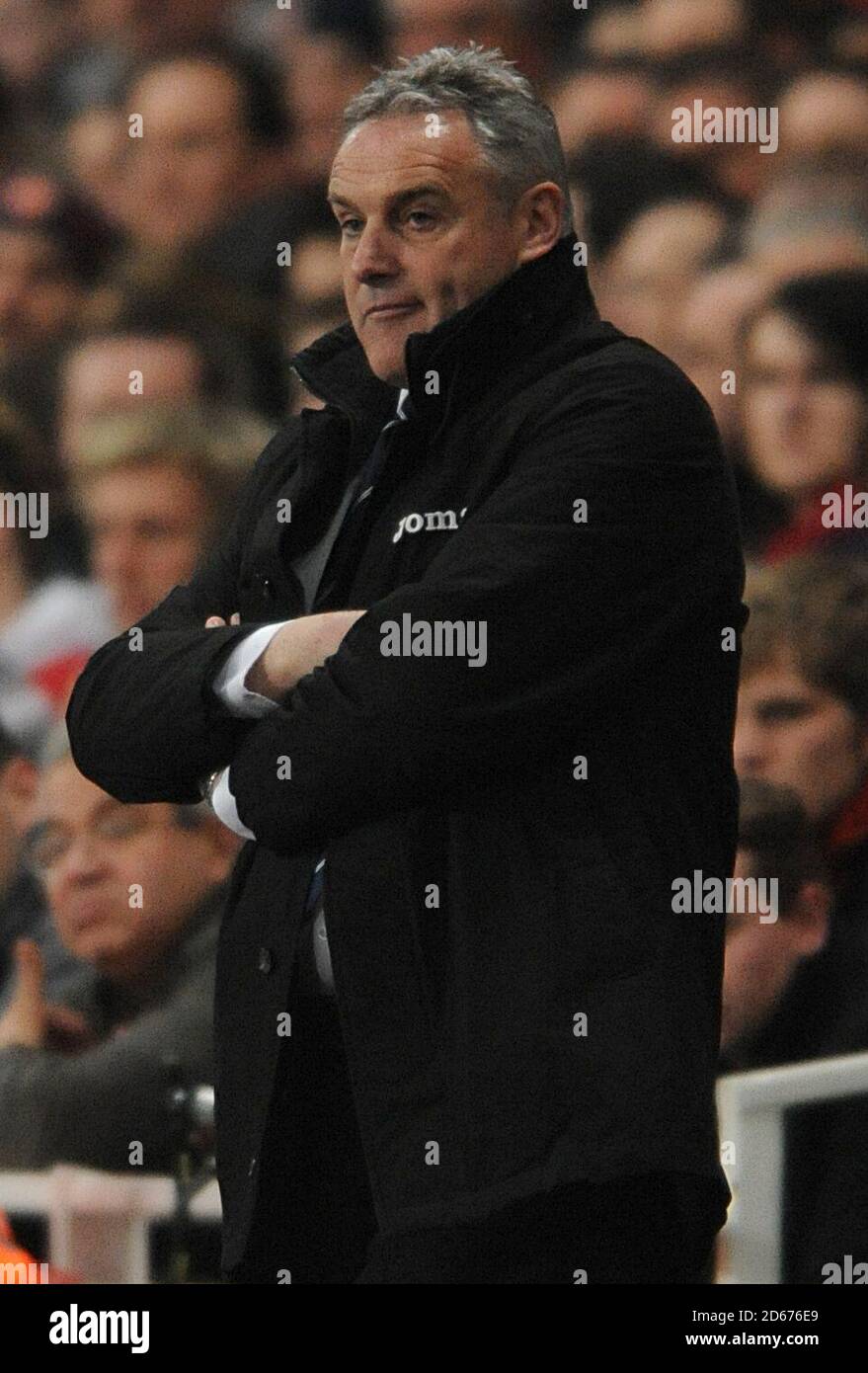 Cardiff city manager dave jones on touchline hi-res stock photography ...