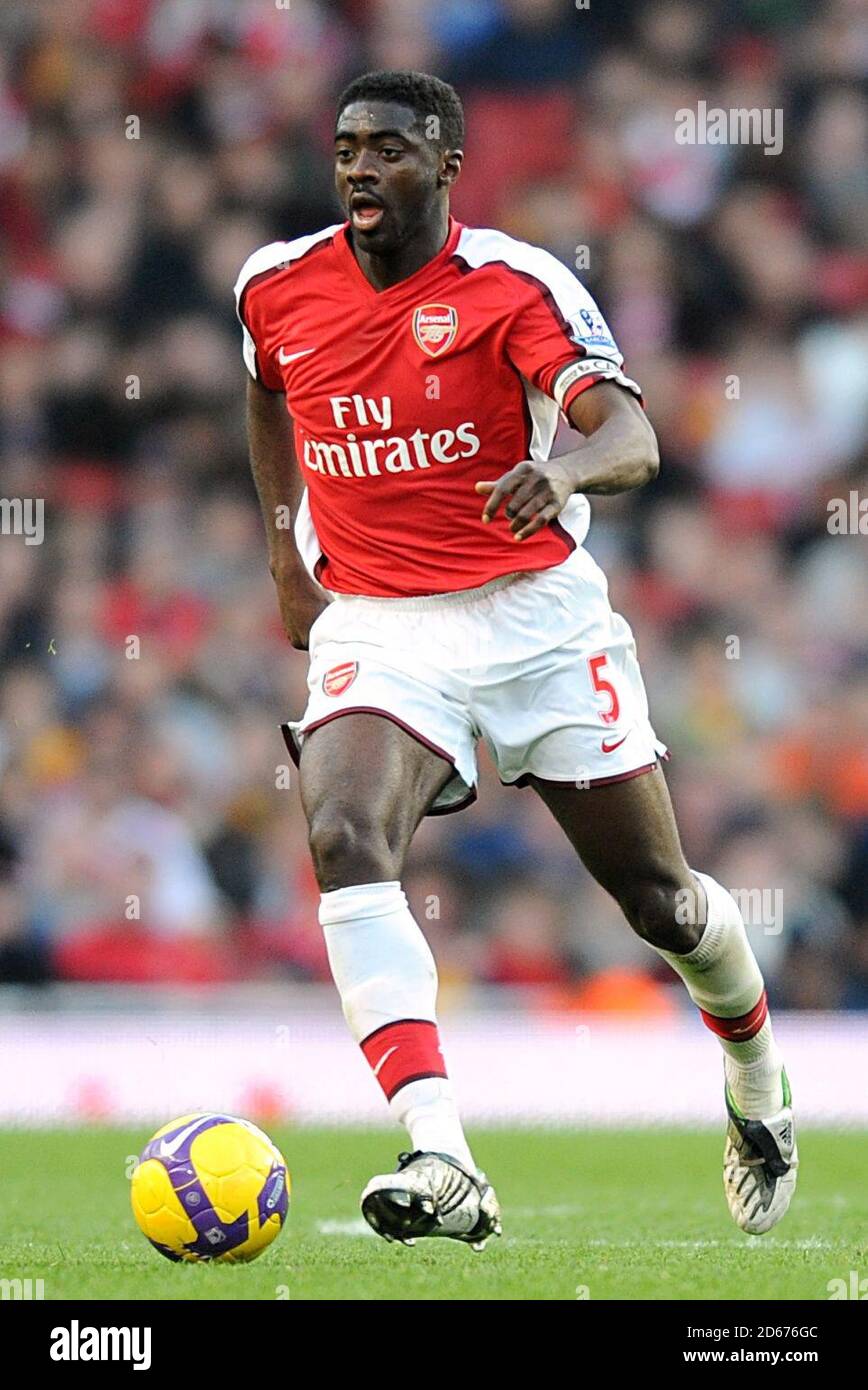 Kolo toure arsenal hi-res stock photography and images - Alamy