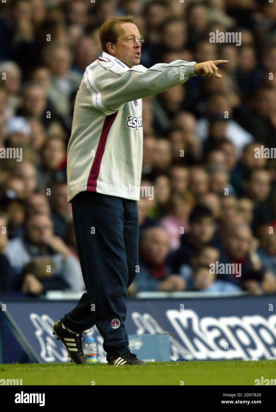Charlton athletics manager alan curbishley hi-res stock photography and ...