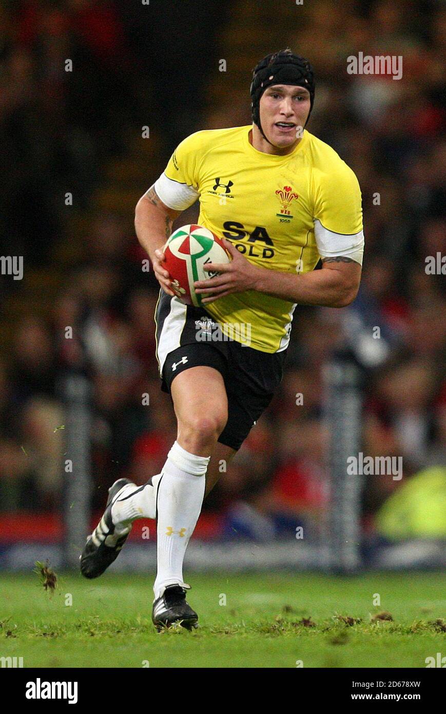 Welsh rugby union rugby ball hi-res stock photography and images - Alamy