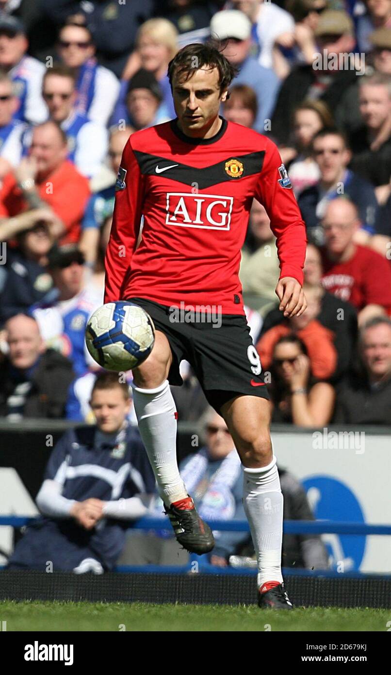Dimitar berbatov manchester united hi-res stock photography and images ...