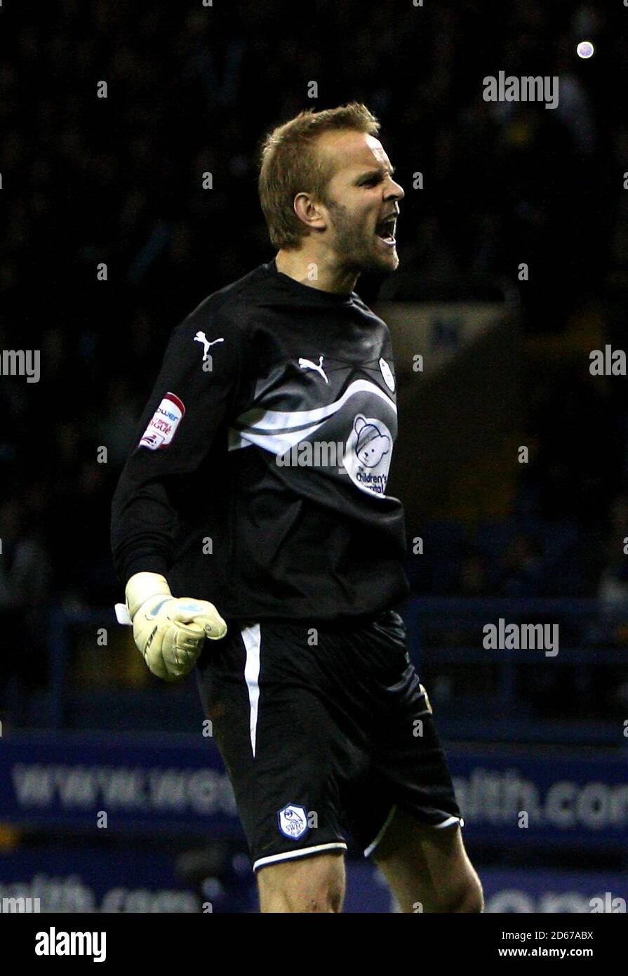 Sheffield Wednesday's goalkeeper Nicky Weaver celebrates scoring in the ...