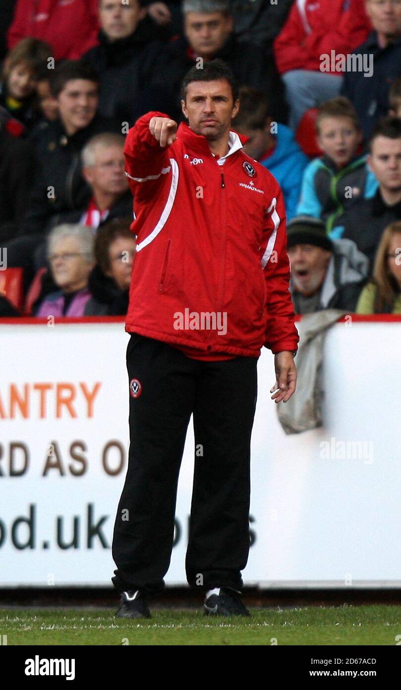 Football gary speed hi-res stock photography and images - Alamy